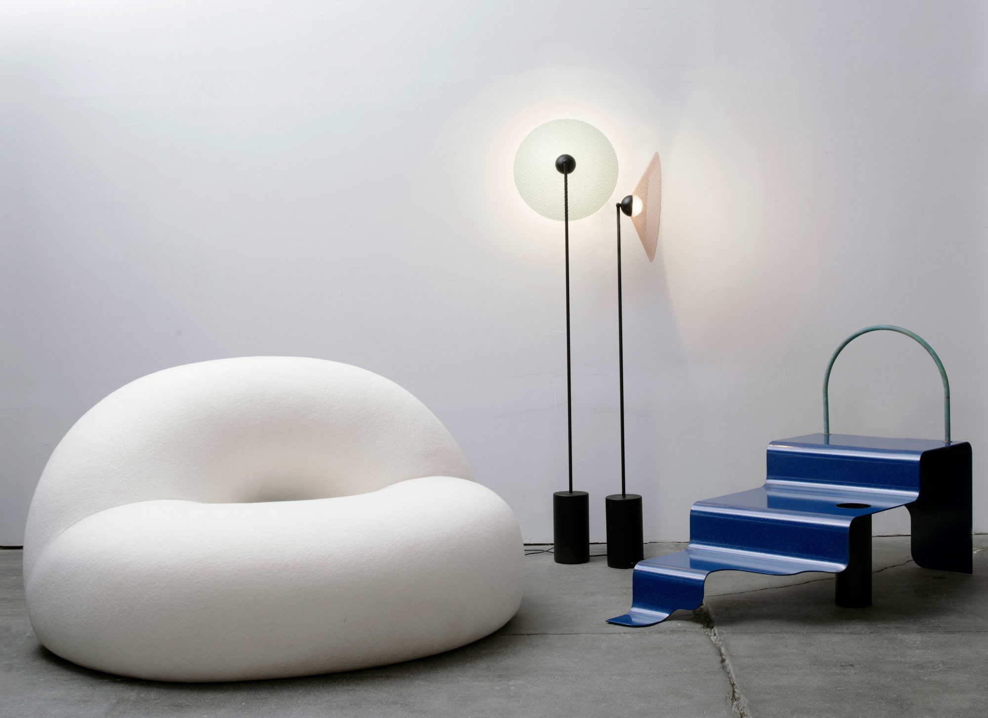 Tube Chair - Objects of common interest